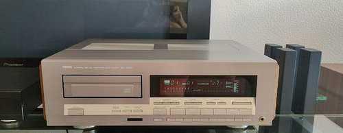 Yamaha CDX-10000, CD-проигрыватель