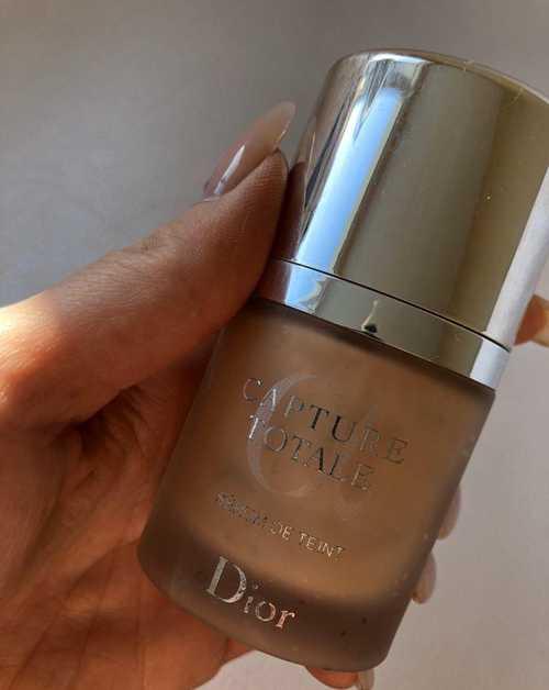 Крем тональный Dior Capture Totale