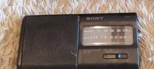 Радиоприемник Sony icf-380