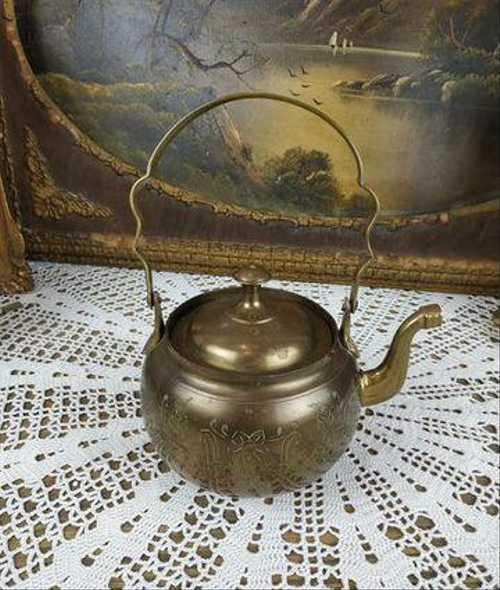 Старинный латунный маленький заварной чайник