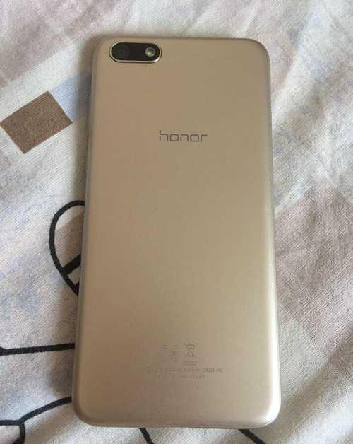 Телефон Honor 7s