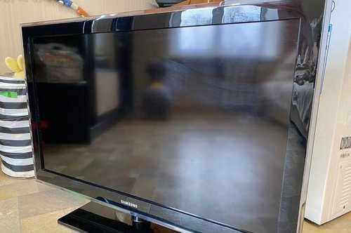 Телевизора Samsung LE40D550K1W