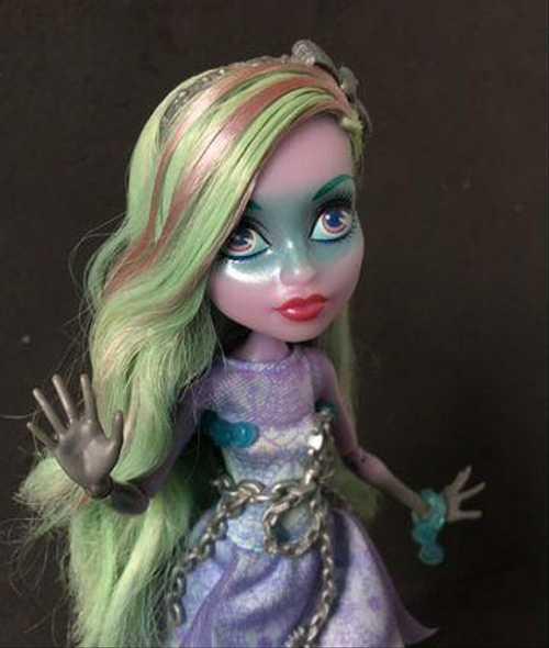 Кукла Monster High Твайла