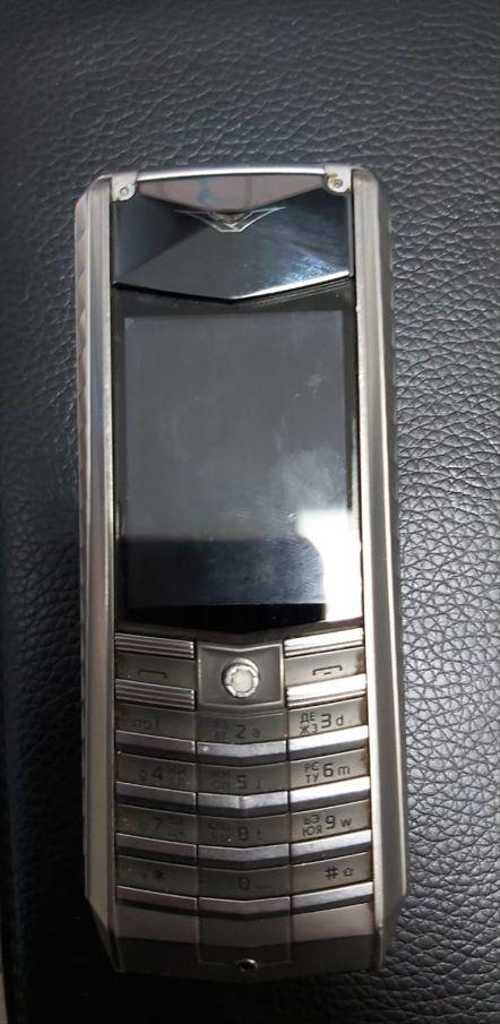 Телефон Vertu Ascent X