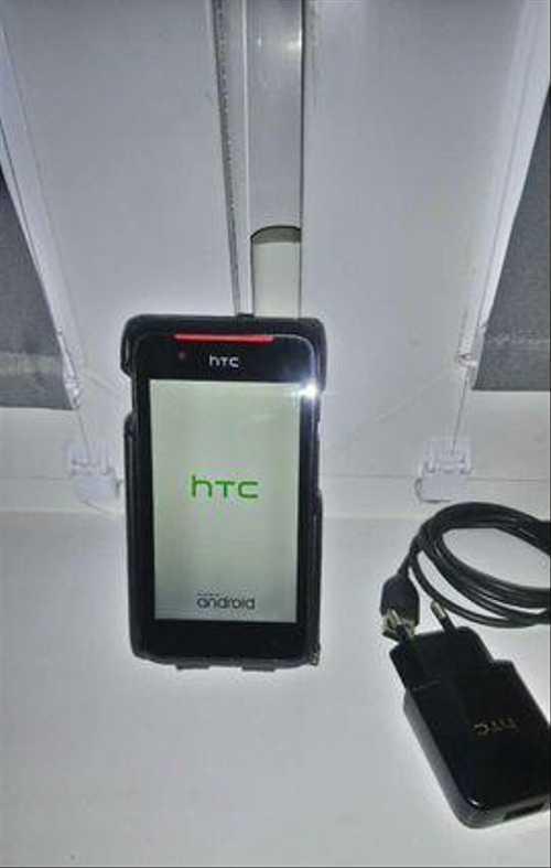 Телефон HTC 210 две сим карты