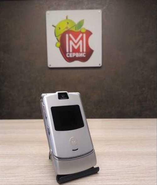 Motorola V3