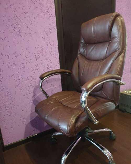Кресло руководителя easy chair