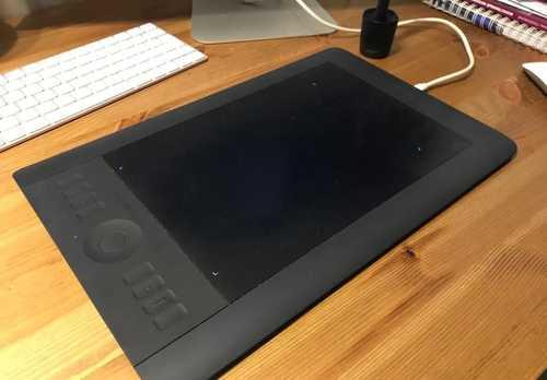 Планшет Wacom intuos5 touch pen tablet