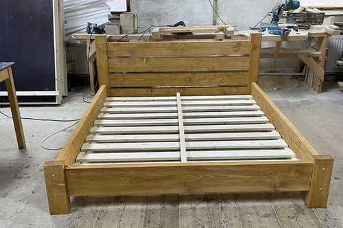 Кровать из дерева от производителя