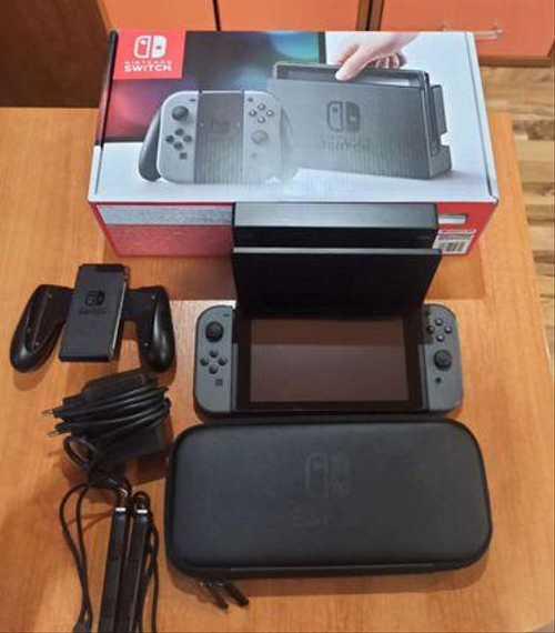 Nintendo Switch 32GB с играми