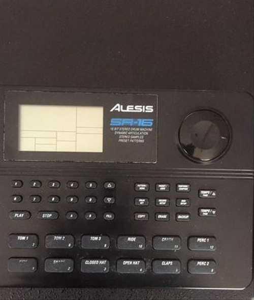 Ритм машина alesis SR16