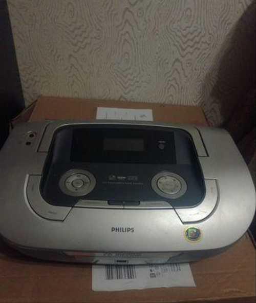 Магнитола Philips AZ 3830