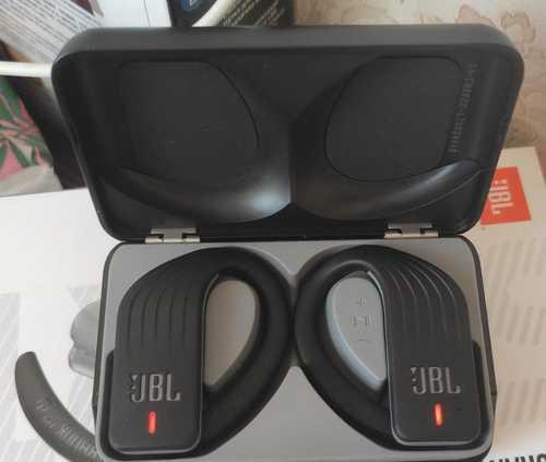 Наушники jbl endurance peak