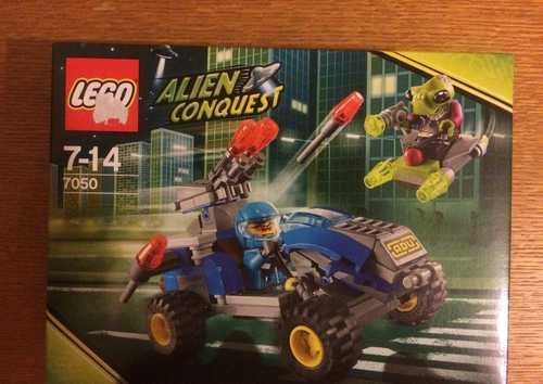 Lego Alien Conquest 7050 Alien Defender