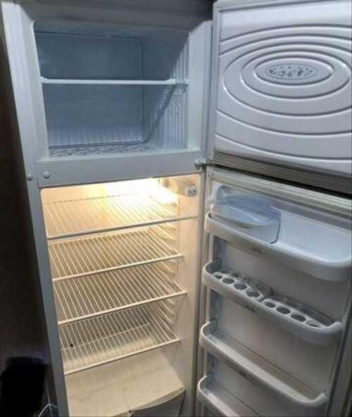 Холодильник Nord дх 244-010 рабочий, двухкамерный