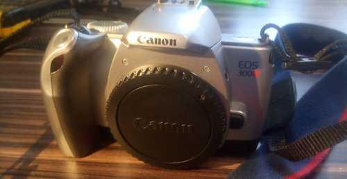 Плёночный фотоаппарат Canon EOS 300V