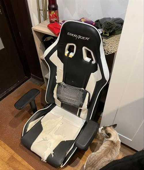 Игровое кресло dxracer king