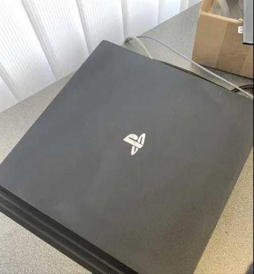 PS 4 PRO 1tb