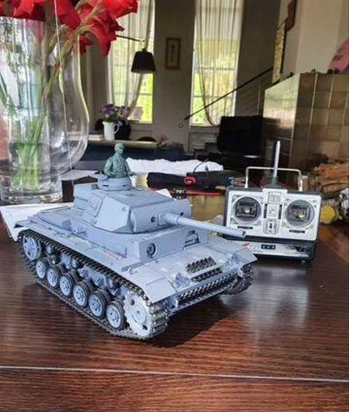 Радиоуправляемый танк Panzer Kampfwagen III Ausf