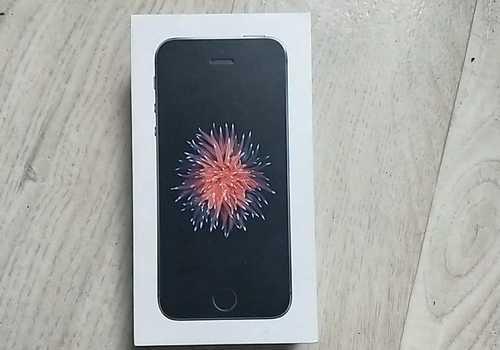 Коробка от iPhone se 32gb с чеком