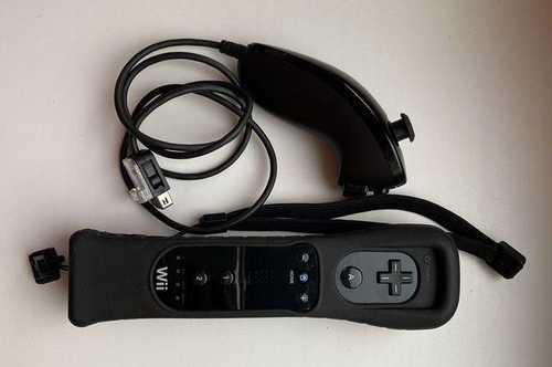 Nintendo Wii Motion Plus Nunchuck