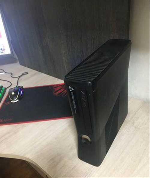 Xbox 360 slim Freeboot (на запчасти, или под восст