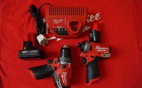 Новинка К-т шуруповёртов Milwaukee 2598-22 m12