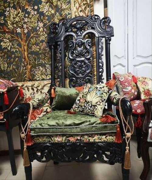 Антикварное кресло трон, 19 век