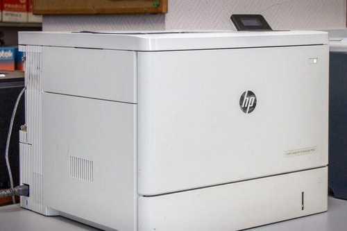 HP Color LaserJet M552