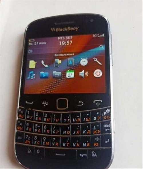 Телефон BlackBerry Bold 9900