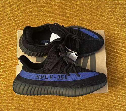 Yeezy Boost 350v2 Dazzling Blue