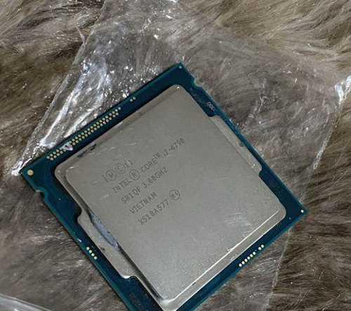 I7 2500. I7 4790 4,00 MHZ.