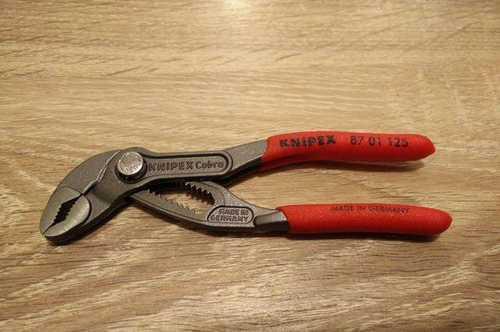 Универсальные переставные клещи knipex Cobra Новые