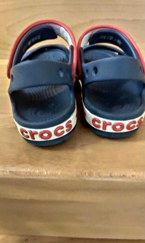 Crocs