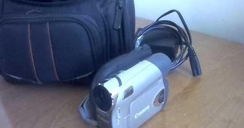 Видеокамера Canon miniDVD