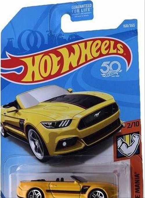 Hot Wheels 2015 Ford Mustang GT Convertible