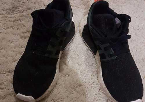 Кроссовки Adidas NMD R2