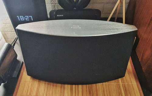 Колонка Philips Fidelio Soundavia