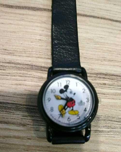 Часы Lorus Микки Маус