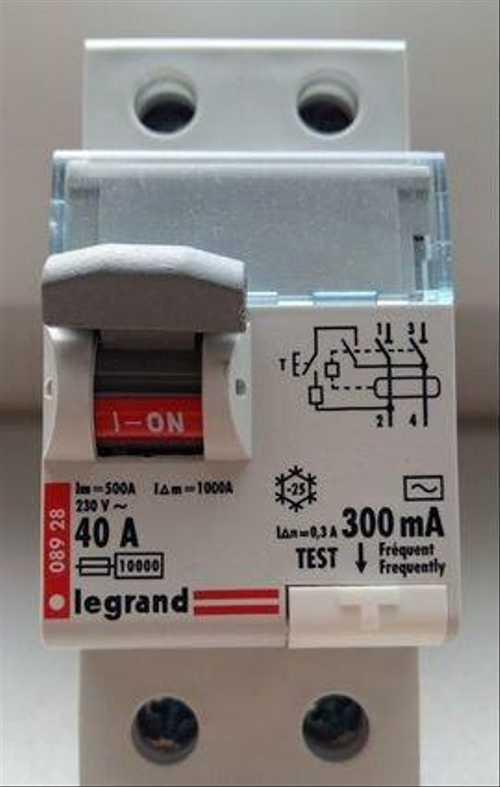 Узо Legrand 1-о фазное 40/300 ас