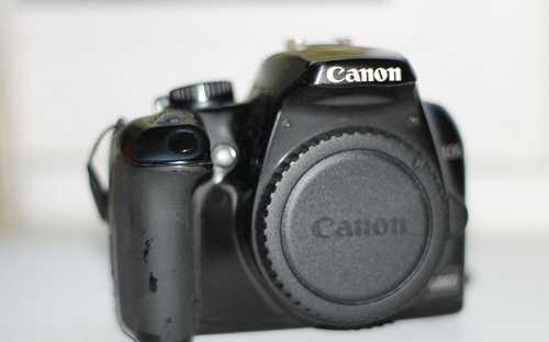 Фотоаппарат Canon EOS 1000D с объективом EFS 18-55