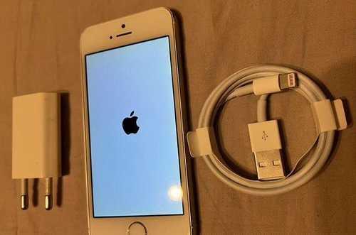 Apple iPhone 5s 16gb Silver рст
