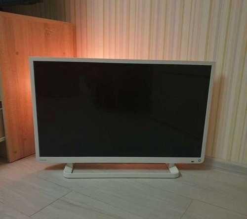LED-телевизор Toshiba 32W2453RK белый