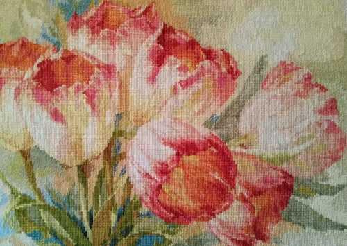 Вышивка крестом "Тюльпаны"