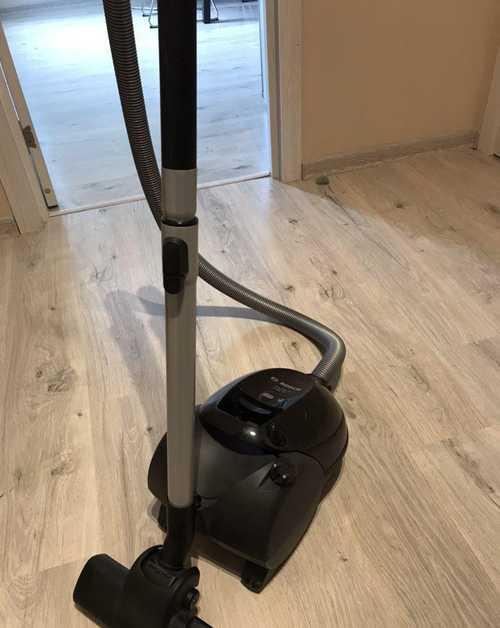 Пылесос Bosch Big Bag 3I 2100 W
