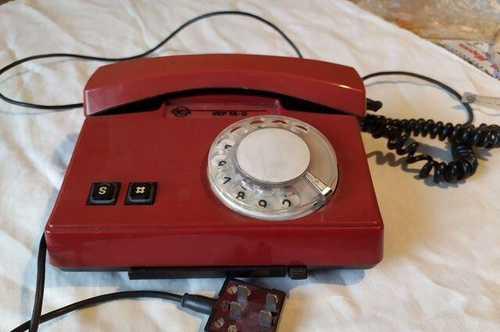 Телефон красный, настольный,дисковый VEF TA-D