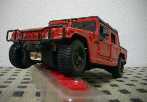 Модель авто Hummer. масштаб 1/27