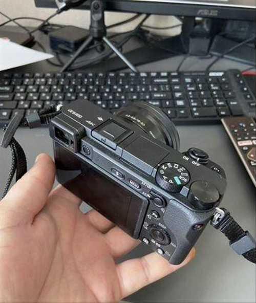 Sony A6400 + SEL-P1650 Black