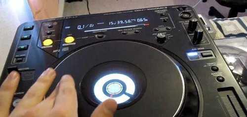 Комплект DJ оборудования Pioneer CDJ1000MK, DJM400
