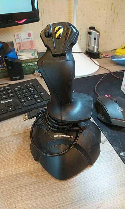 Джойстик Thrustmaster USB Joystick